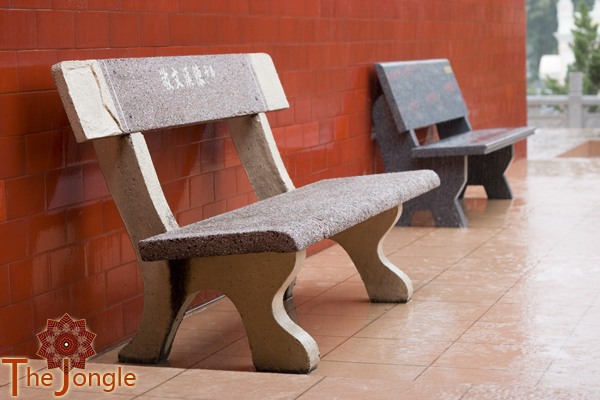 Touring Tua Pek Kong (大伯公) Stone Chair – Thisbeast.com